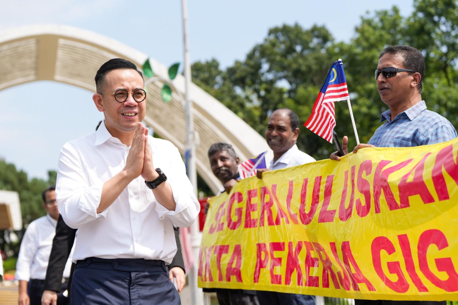 Menanti kesinambungan usaha Steven Sim martabat pekerja – Workers Times